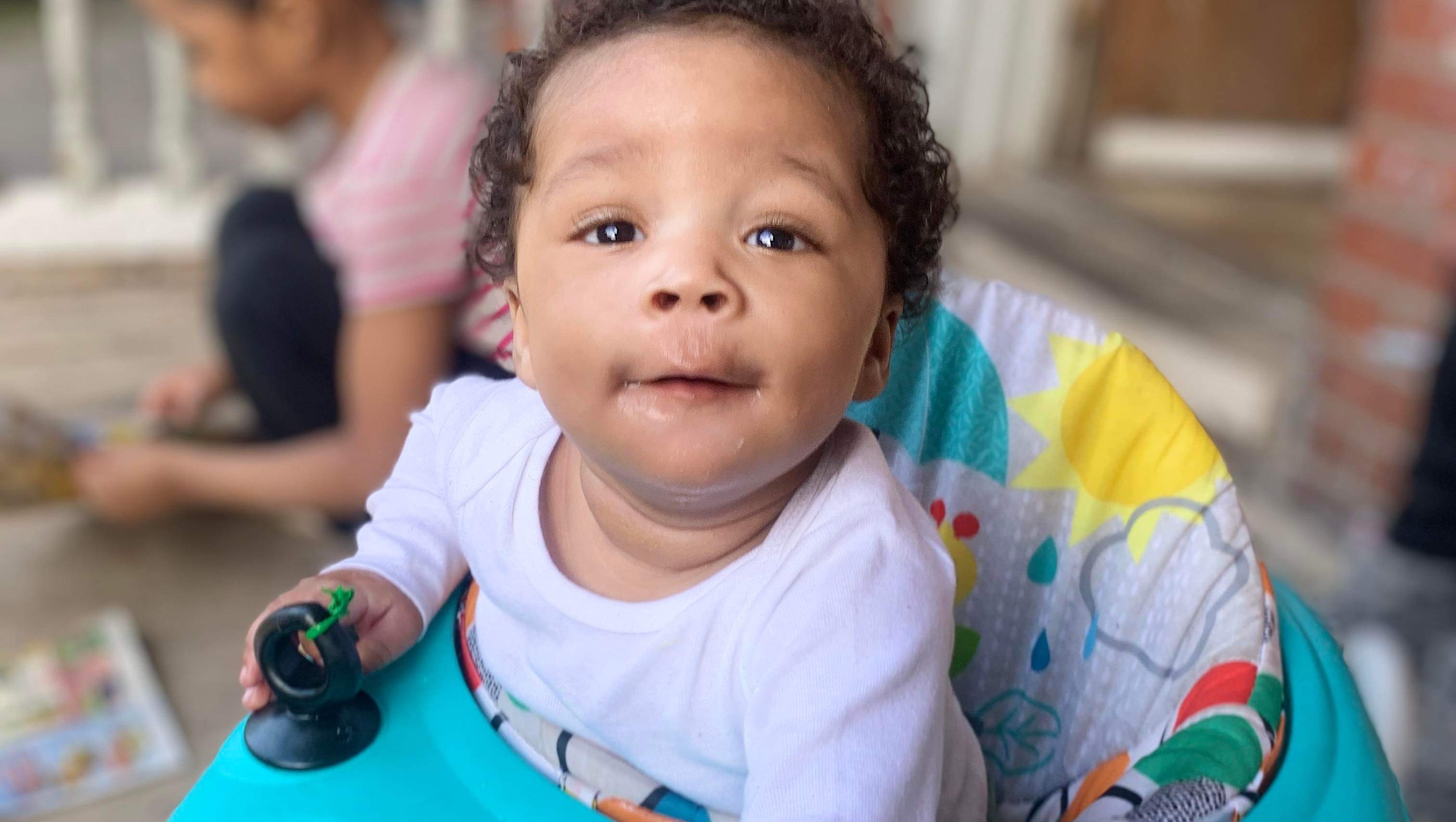 Fundraiser for Adam Vogelsong by Deshaun Moore : Finding Home For Holidays