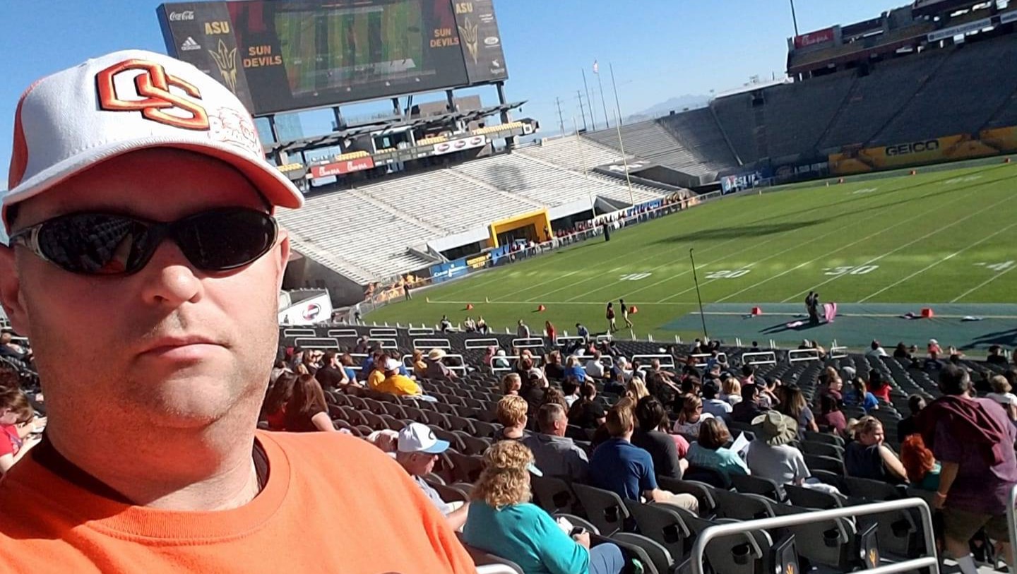 Fundraiser for Suzie McLaughlin by Josh Patterson : Support for Kris McLaughlin's family