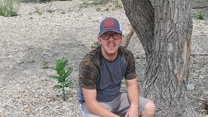 Fundraiser for April Bissonette by Sarah Froese : Dakota Bissonnette