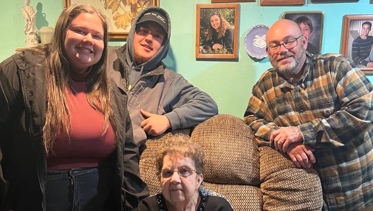 Fundraiser for Amanda Bowser by Lauren Bowser : Michael Bowser Sr.