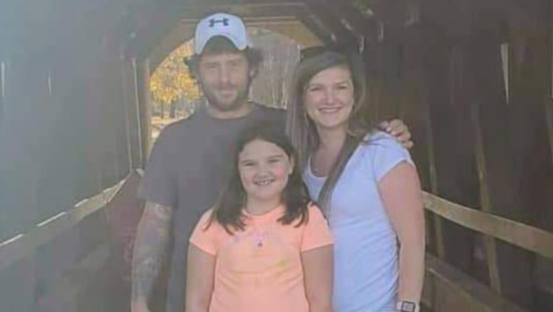 Fundraiser by Kelly Leland : Please donate to help Logan and Hailey