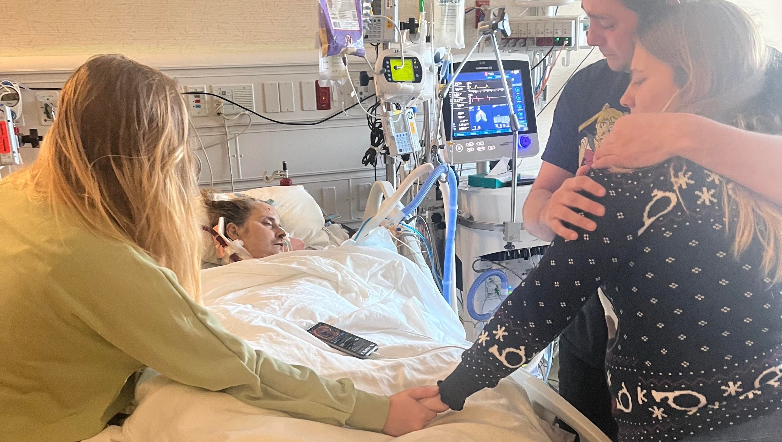 Fundraiser for Sarah Smith by Mary Cleary : Amanda Pinter's Going Home ...