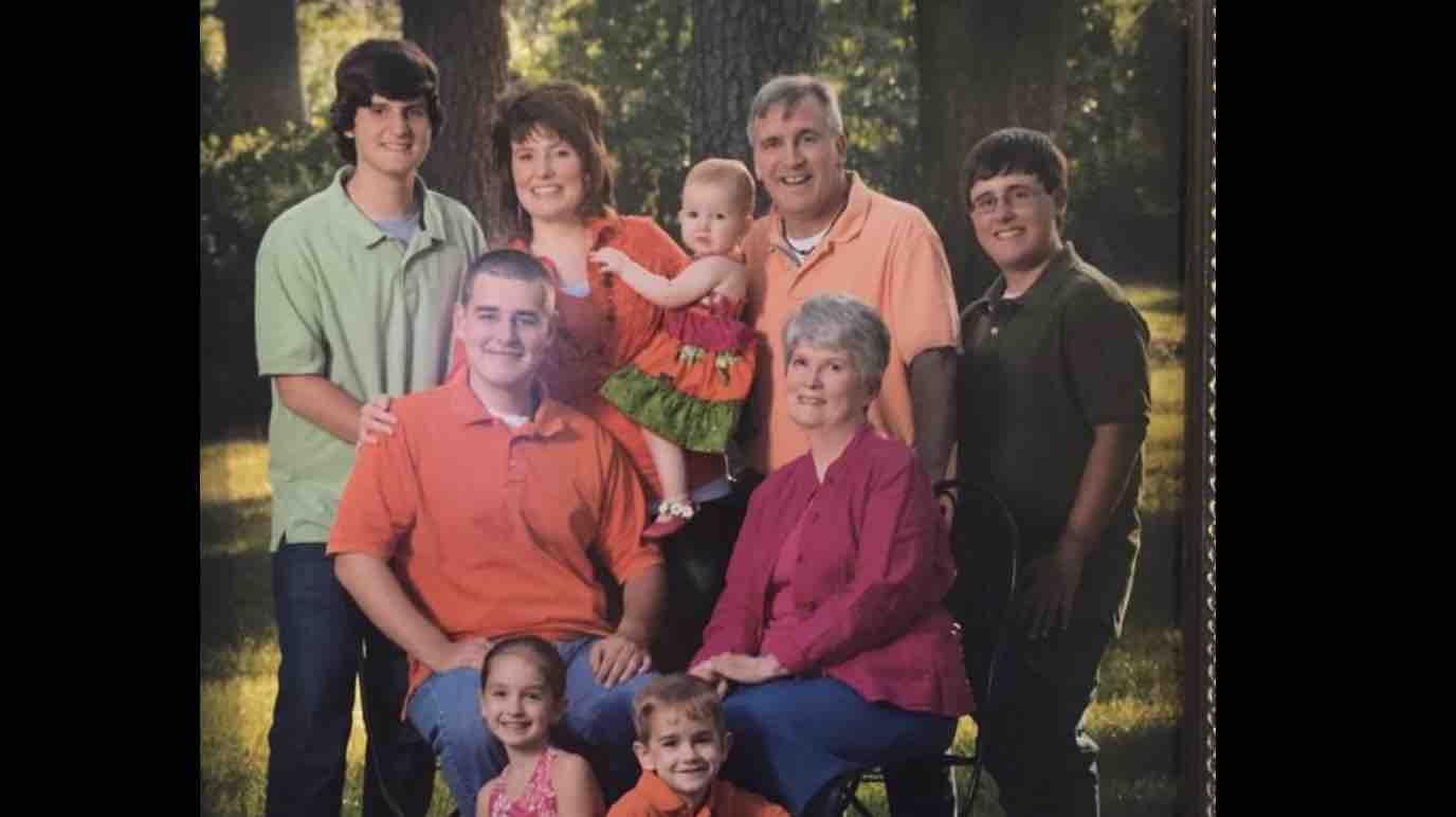 Fundraiser for Rachel Reeves by Zane Nipper : Help David Reeves’ Family