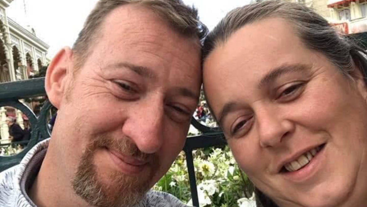 Fundraiser by Amy Thomas : Sam and jean small set up home after house fire