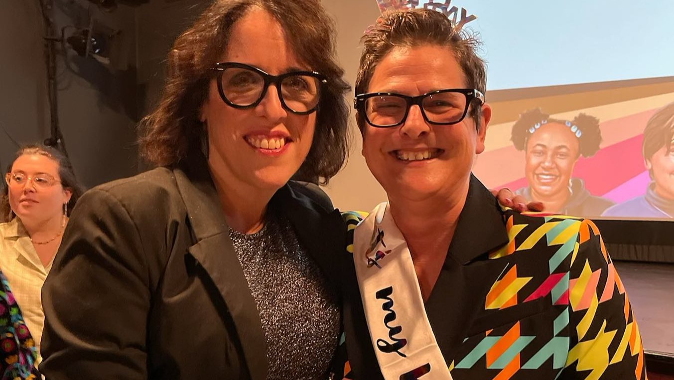 Fundraiser for Julie Novak by Stephanie Nephew : Eva & Julie 2023