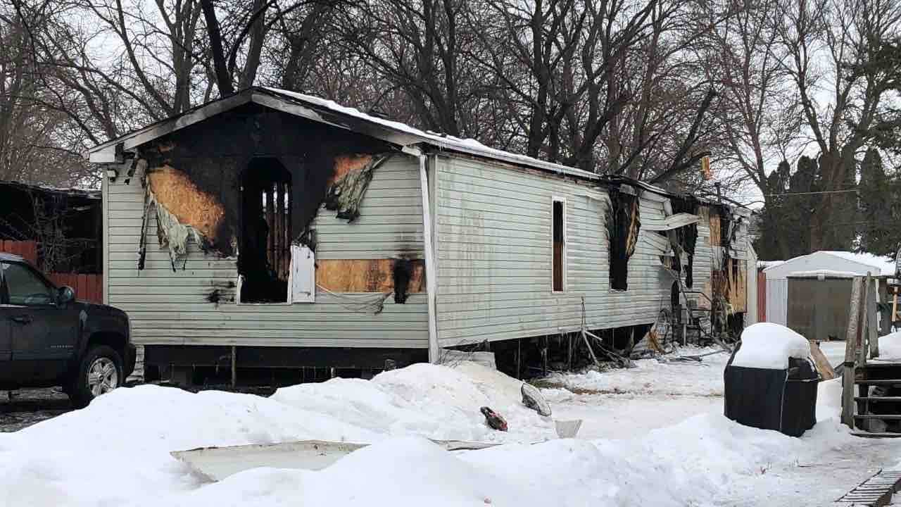 Fundraiser by Devan Follansbee : Help Craig & Cindy get back on their feet