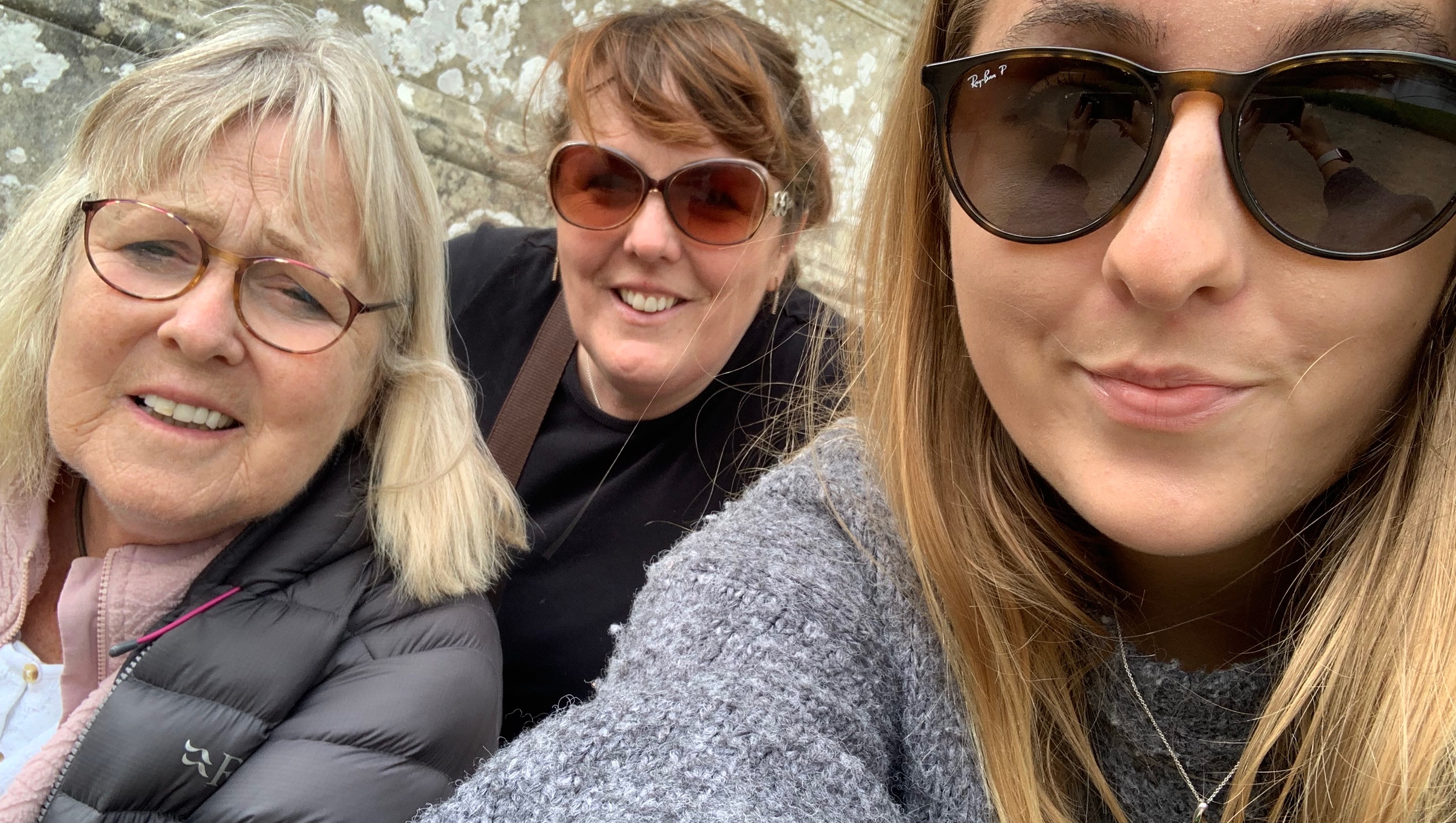 Fundraiser by Ellie Kearney : Running London Marathon for Dorothy House