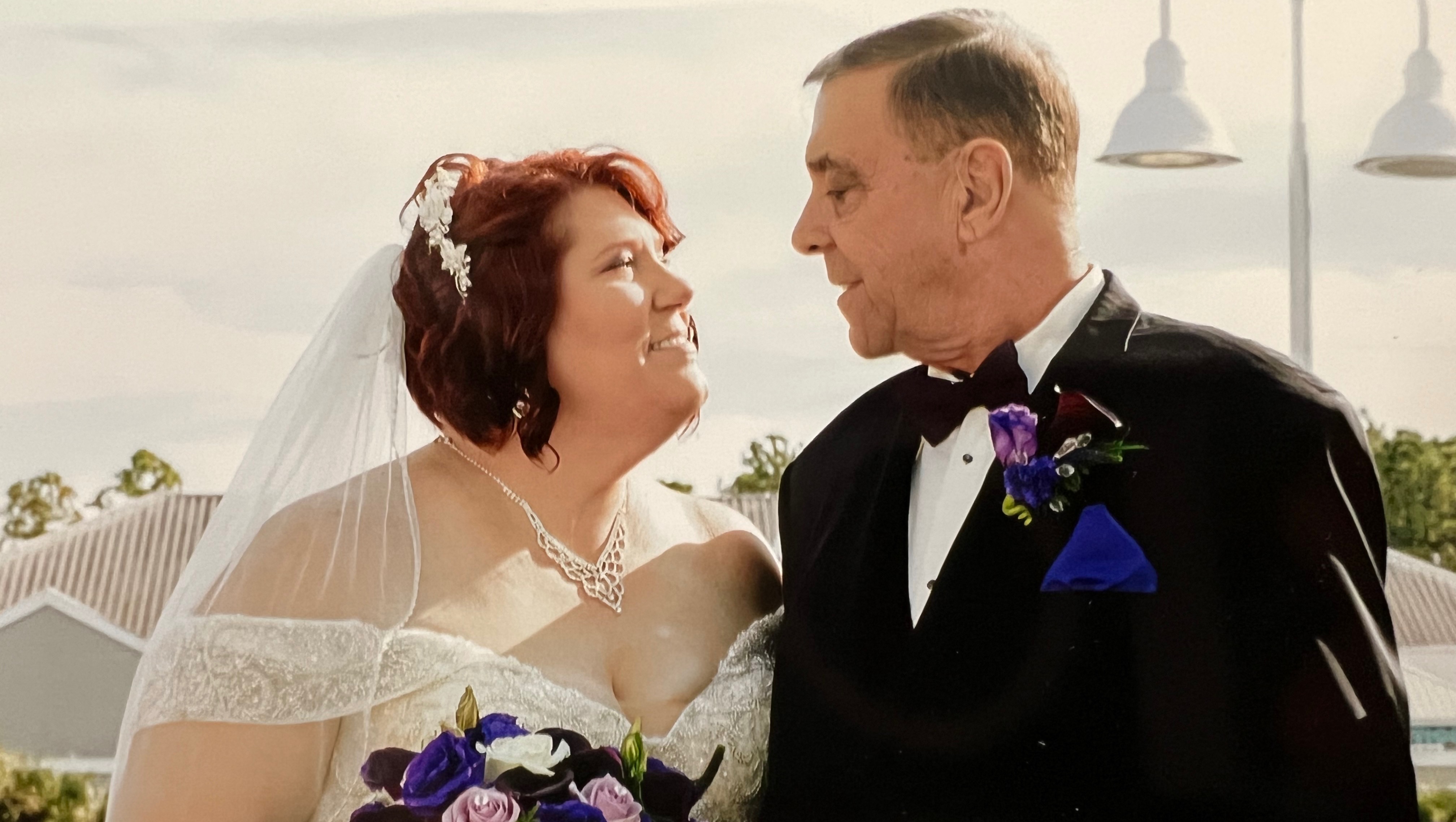 Fundraiser for Lori Murray by Daryl Vergara : Robert Murray