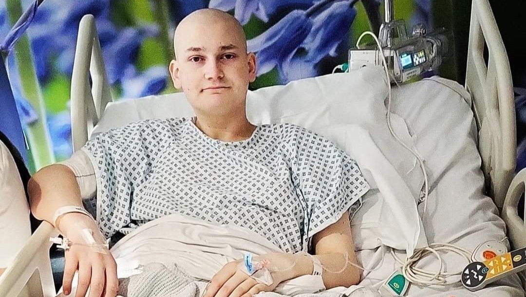 Fundraiser by Kelly Abrey : Climbing Snowdon for Harry