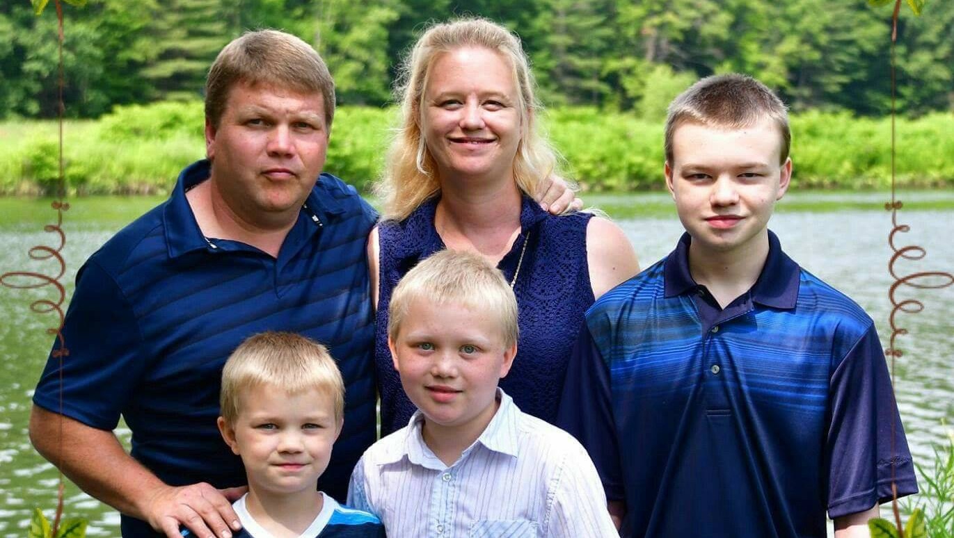 Fundraiser for Amy Deschaux by Kendall Gendron : Let’s help Amy while ...