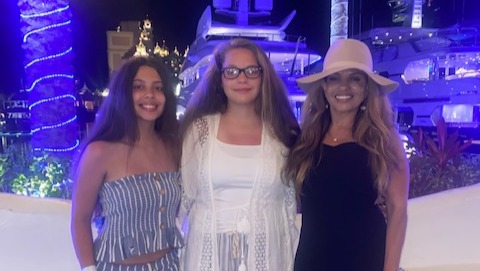 Fundraiser by Beth Gordon : Support Yvette in her fight against ALS.