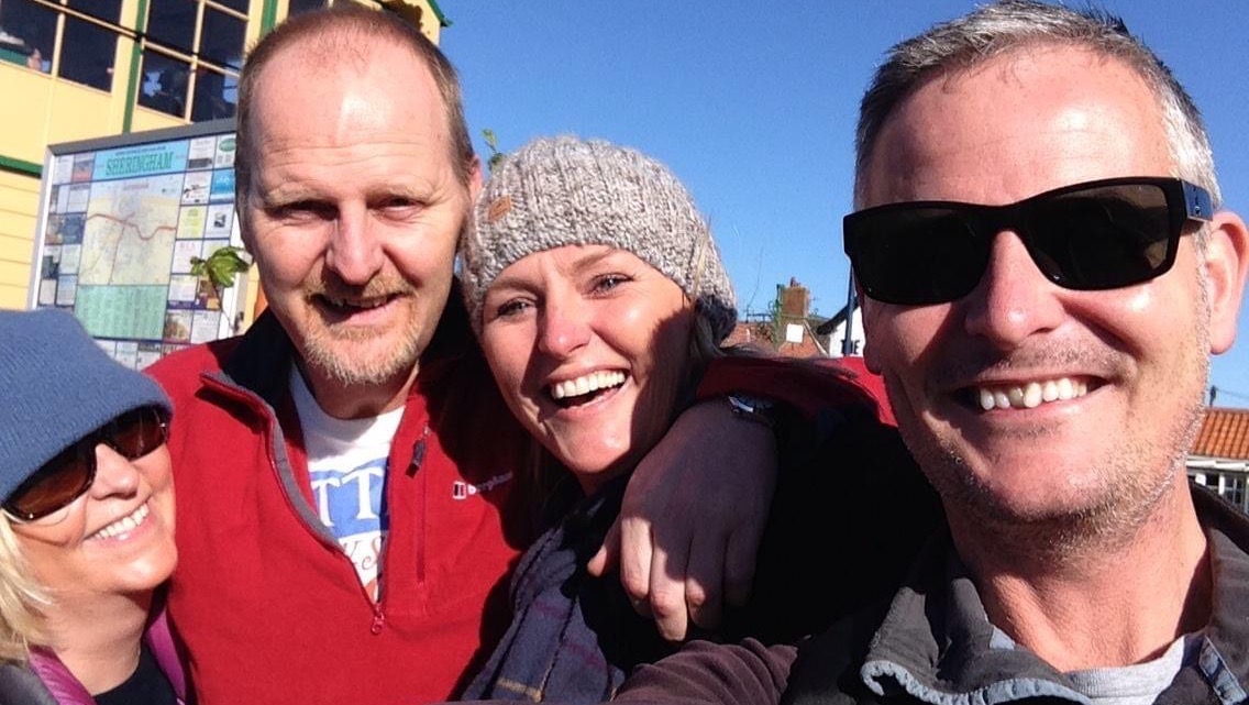 Fundraiser by Alexandra Robb : Cousins skydive for Pancreatic Cancer UK