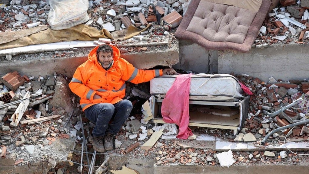 Fundraiser by Andrew Craig : Earthquake Burpees