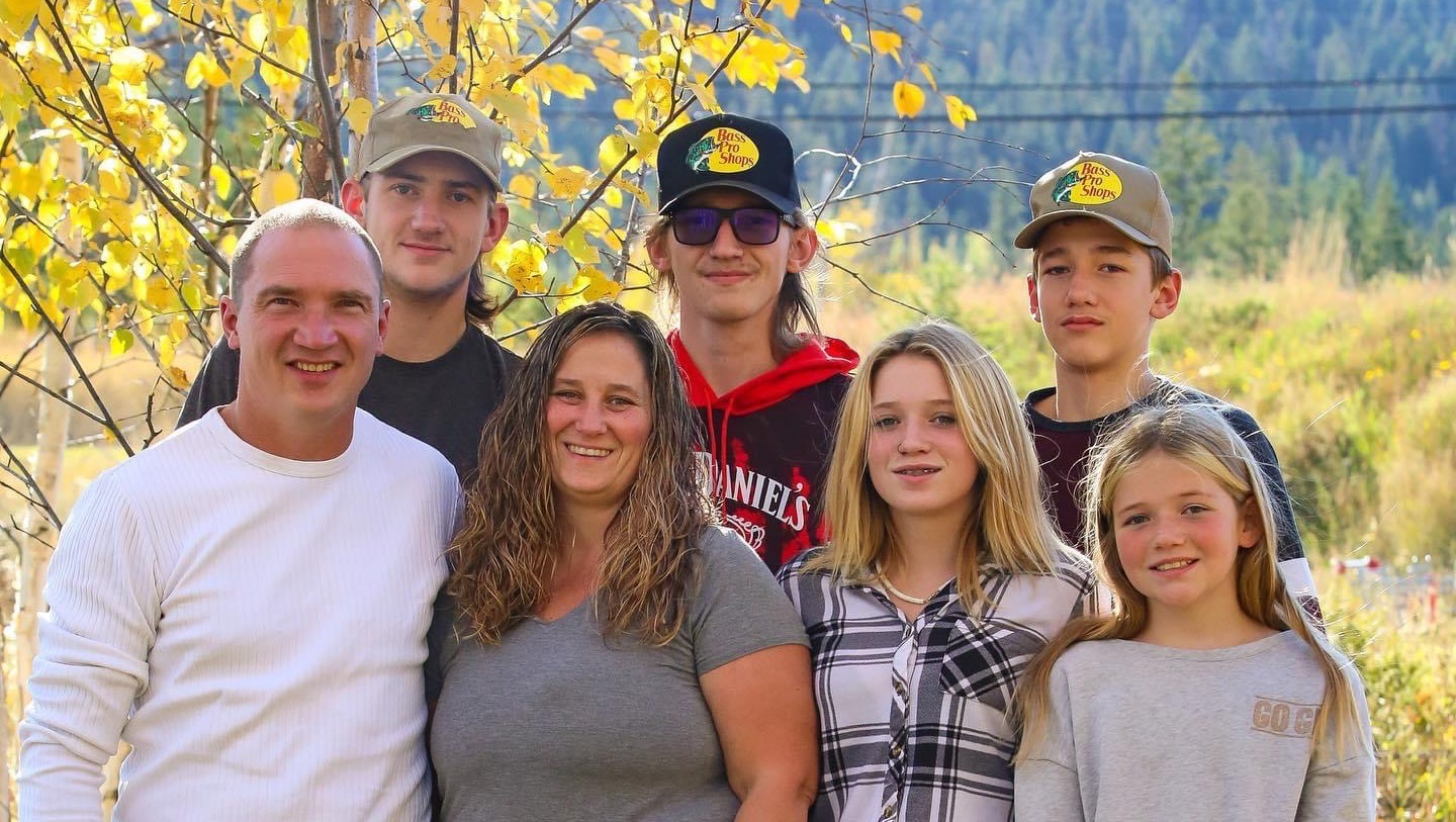Fundraiser for Amanda Iverson by Taylor Piccolo : Iverson family loss