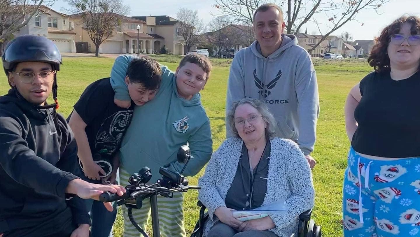 Fundraiser for Scott Perlmutter by Jeffery Mitchell : New Lungs For MiMi!