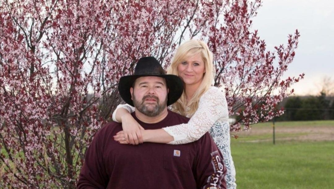 Fundraiser by Lisa Minearo : Nick and Kayla Hull