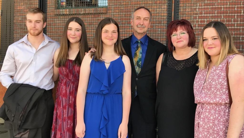 Fundraiser by Karri Carberry : Support for the Borschneck Family