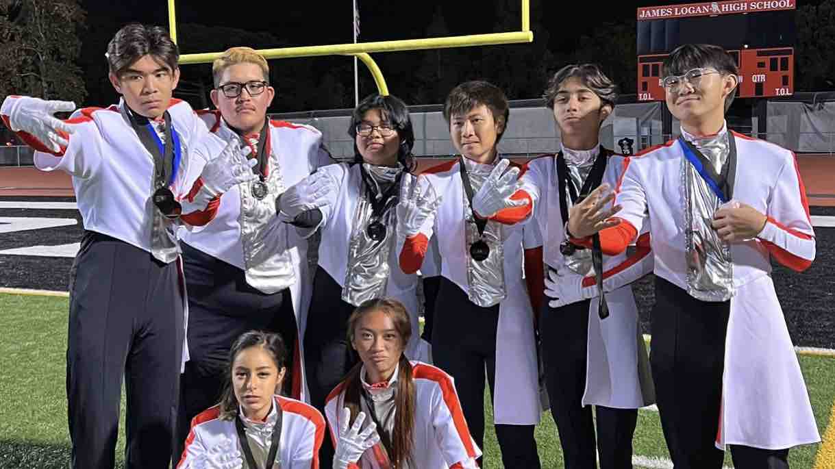 Cagnottes organisées par Emiliano Soto Torres : Help Emi march with the ...