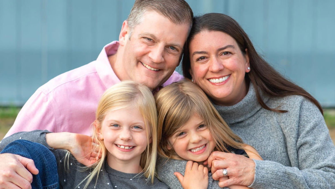 Fundraiser for Robin Philp by Manda Dougherty : Robin and the girls ...