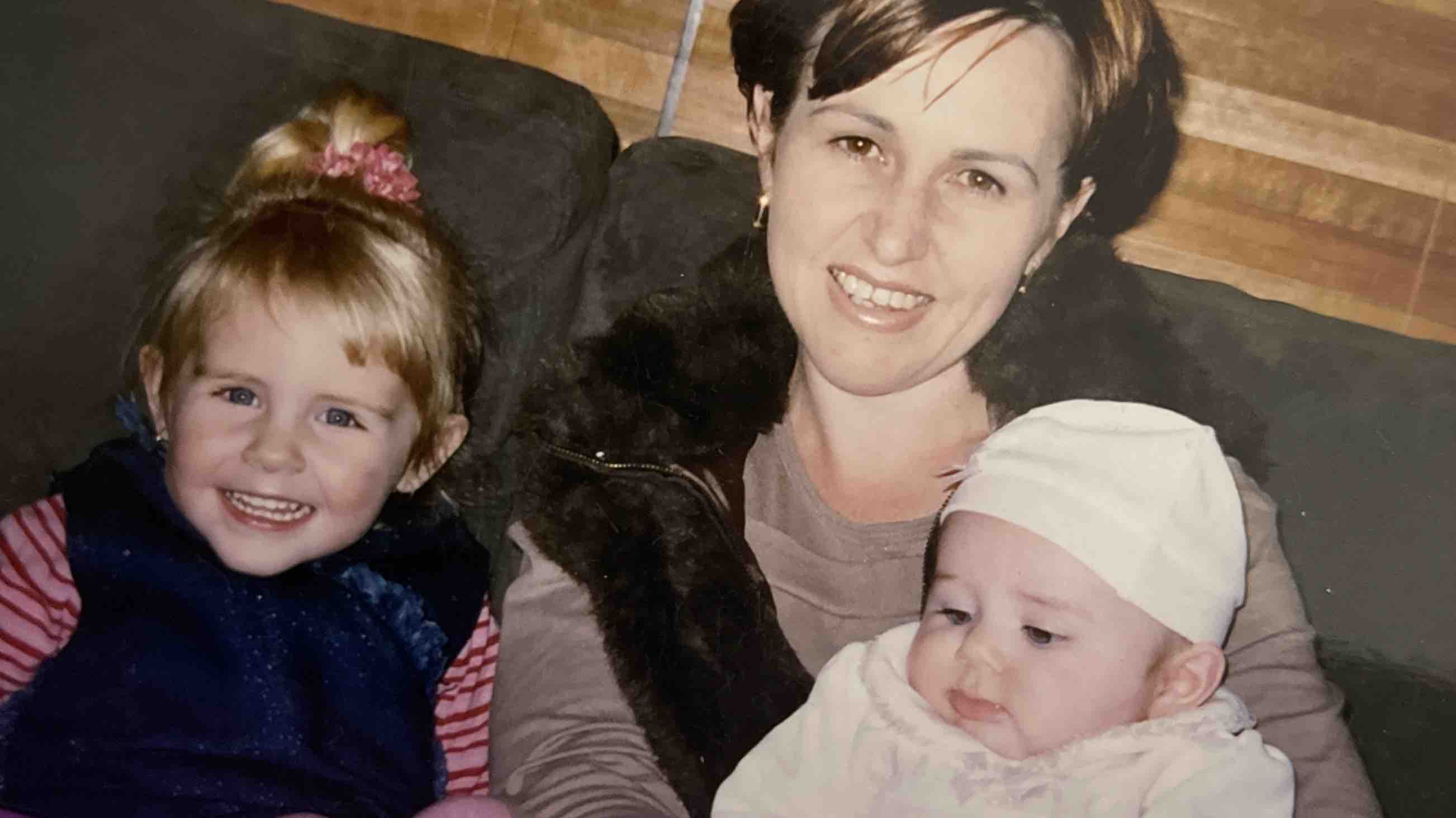 Fundraiser by Charlee Delaney : Helping our mum beat breast cancer