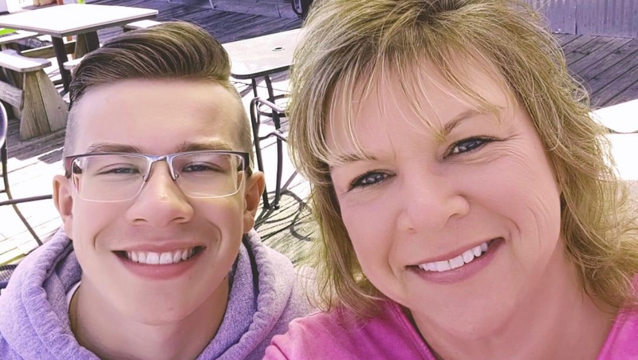 Fundraiser by Austin Todd : Family support