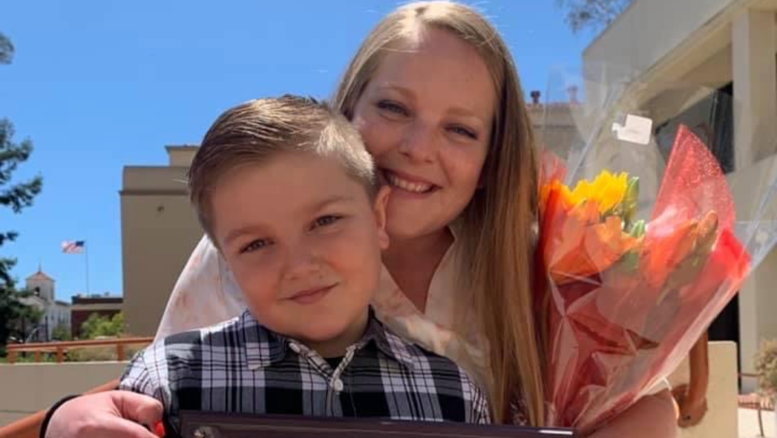 Fundraiser for Holly Mondo by Vanessa Napoli : In honor of Robyn Mondo