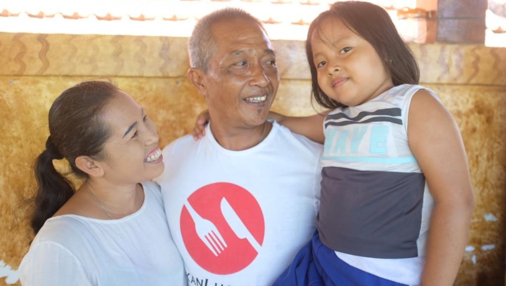 Fundraiser by Mona Kirschner : Nyoman and his family need your help