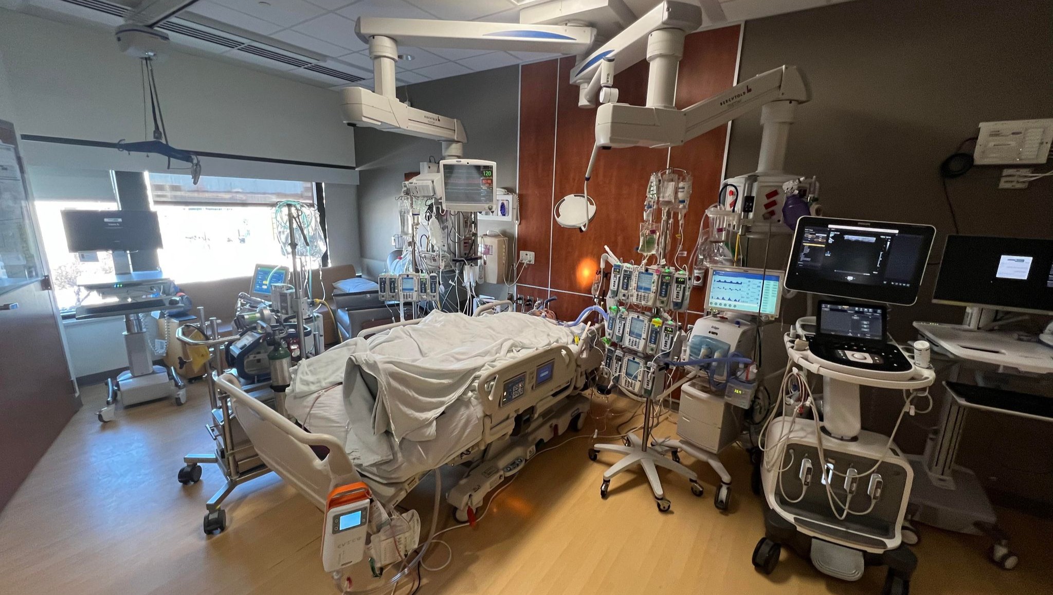 Fundraiser by Lacey Beeman : Taylor Beeman Icu level one trauma