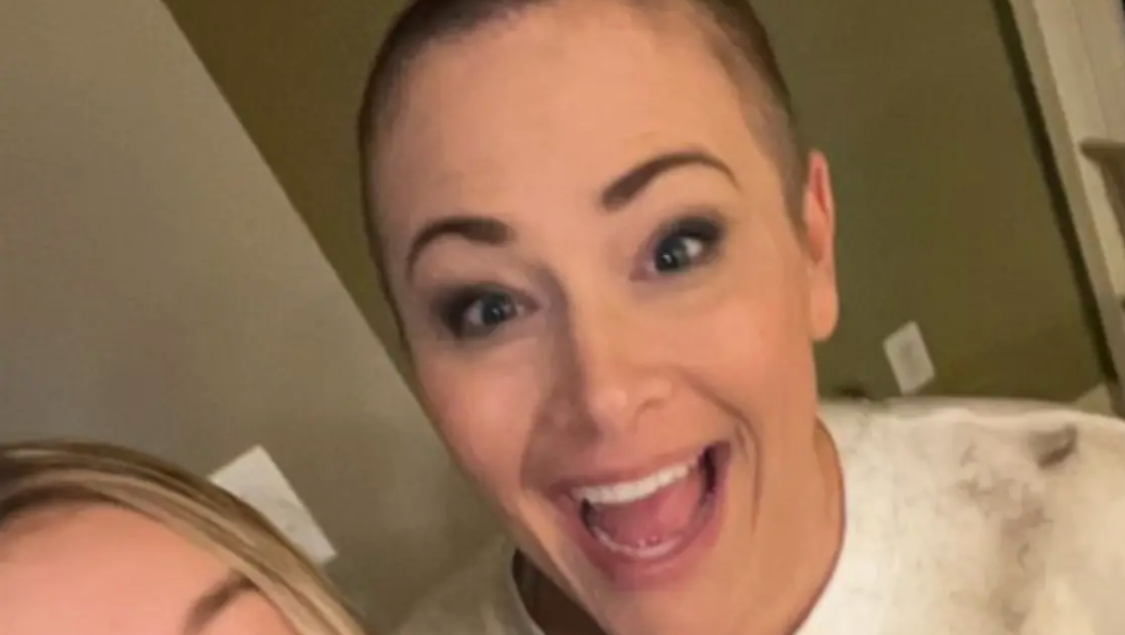 Fundraiser for Valerie Haynes by Bridget Holloway : Praying for Val ...