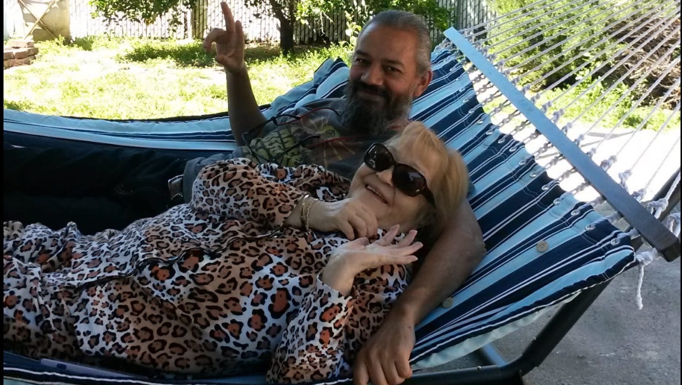 Fundraiser by Arleen Nakama : Julie Copeland