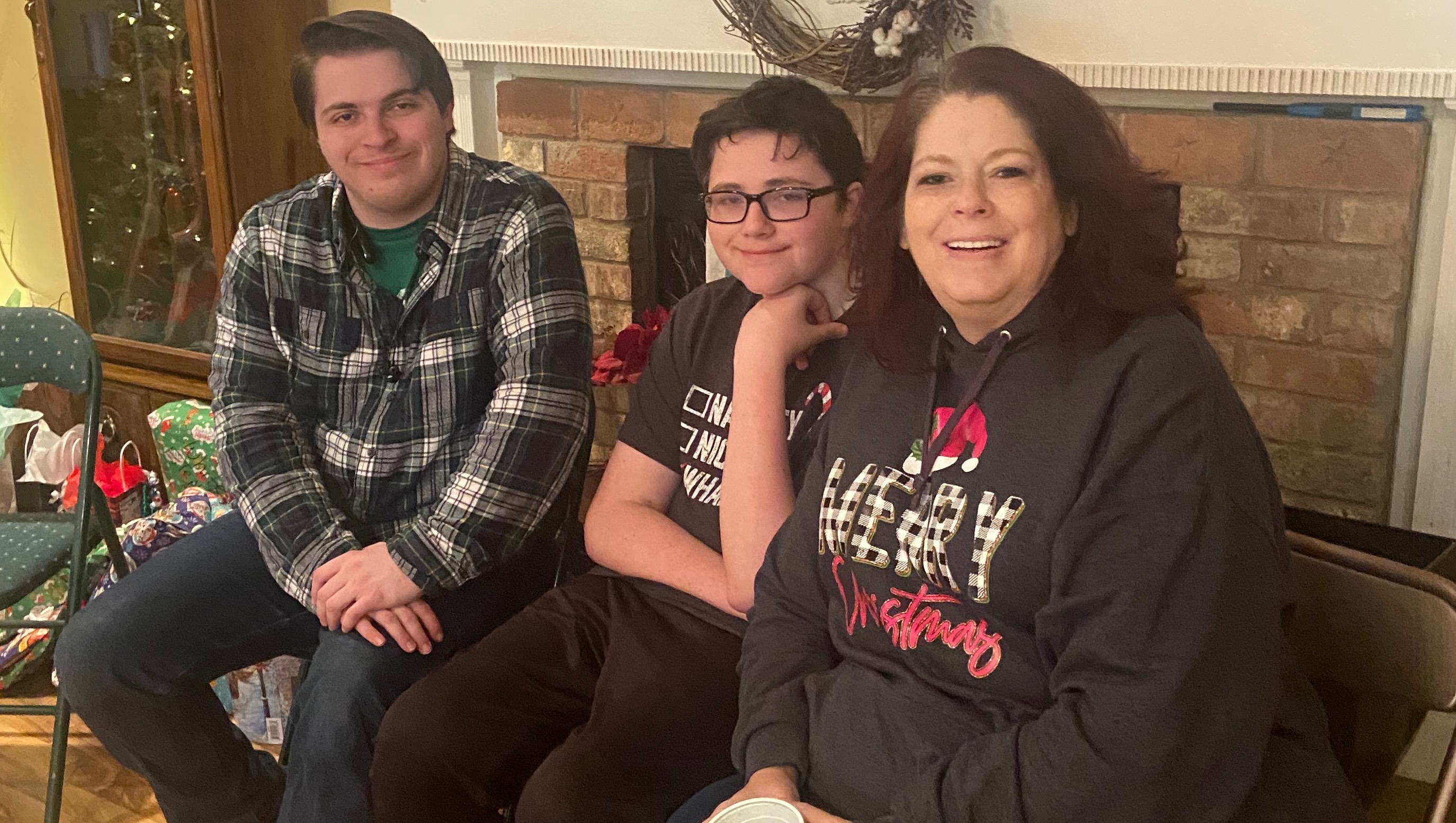 Fundraiser by Doreen Chambers : Please help us with moving costs!!