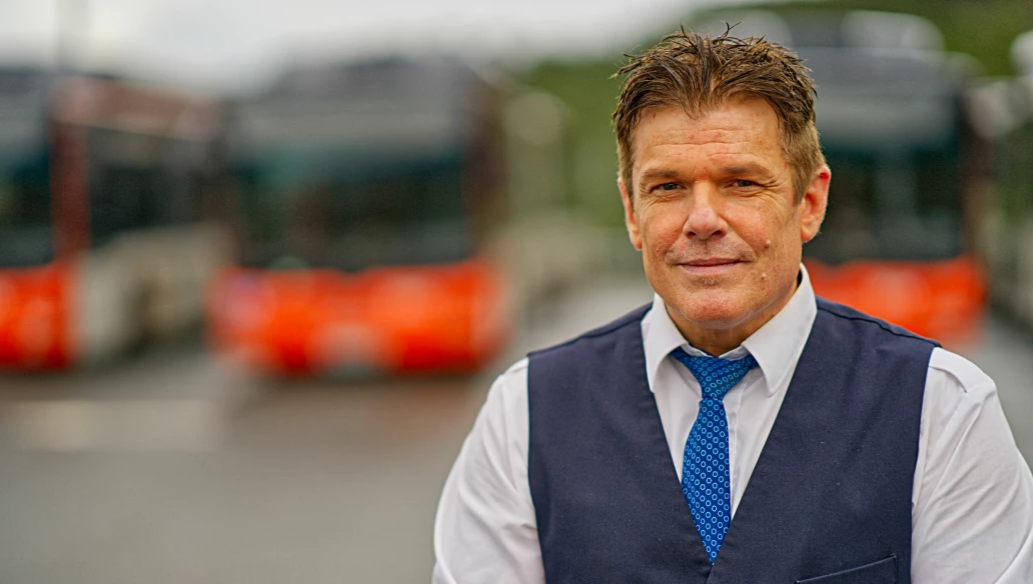 Fundraiser by Robert Scott : Free bus daddy (norwayrob)