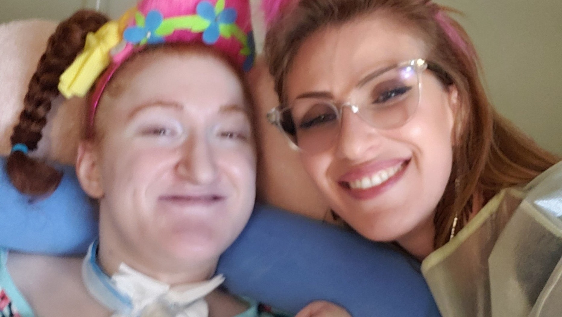 Fundraiser by Sarah Hart : Please Help Shira and Her Mom #HelpShira