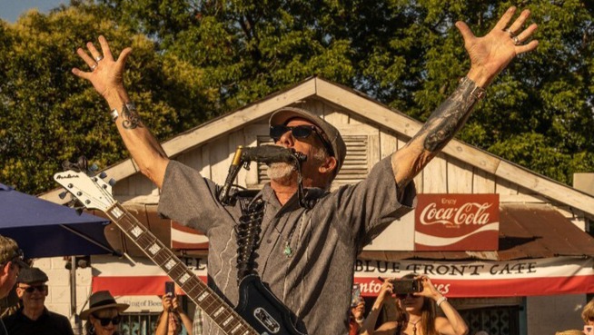 Fundraiser by Deak Harp : Be part of Deak Harp's new blues album!