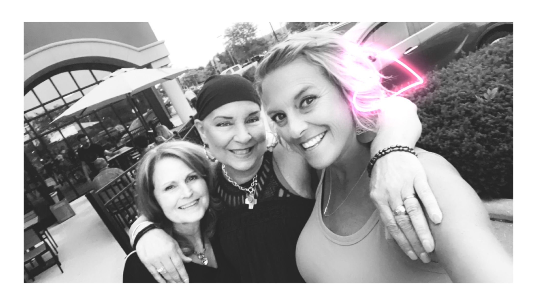 Fundraiser for Lisa Dowell by Tracy Gillespie : Let’s show Lisa some love