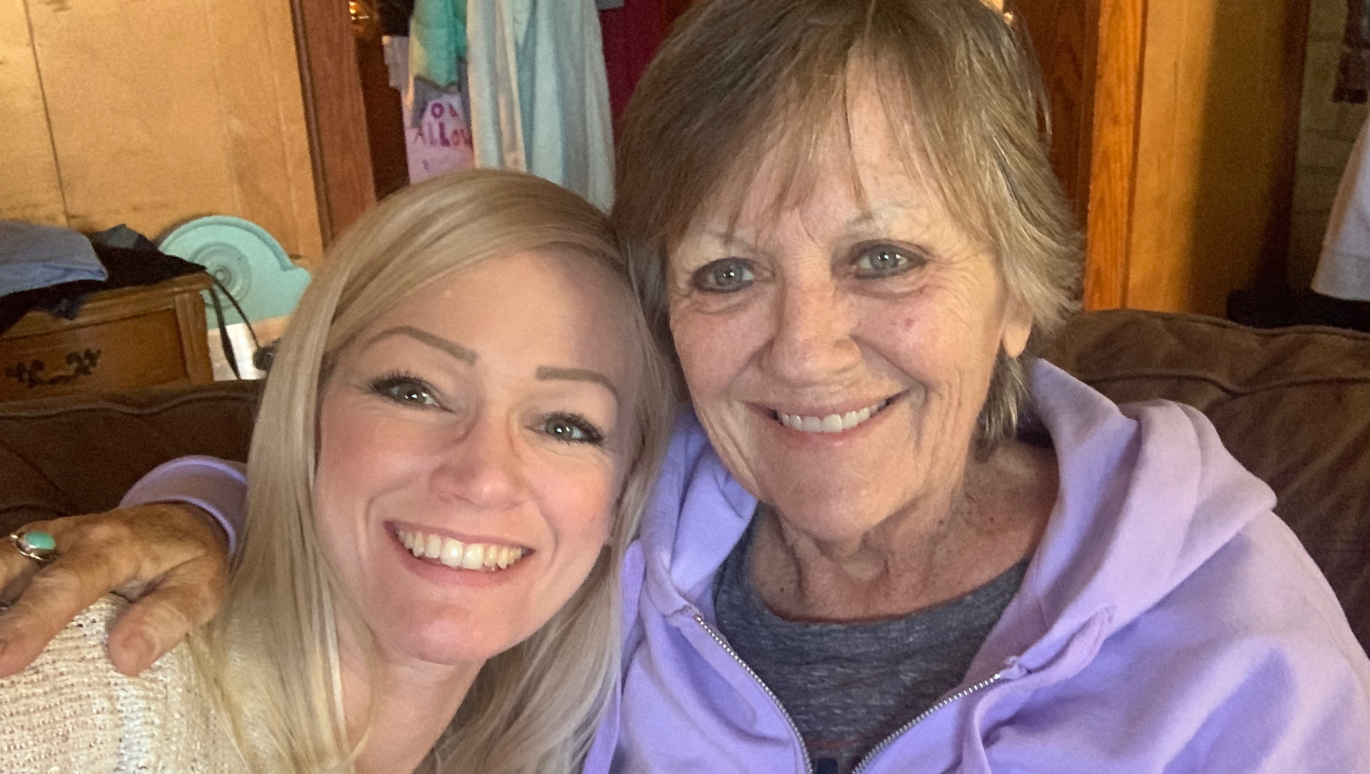 Fundraiser for Donna Altman by Nichole Williams : Donnagail’s medical bills