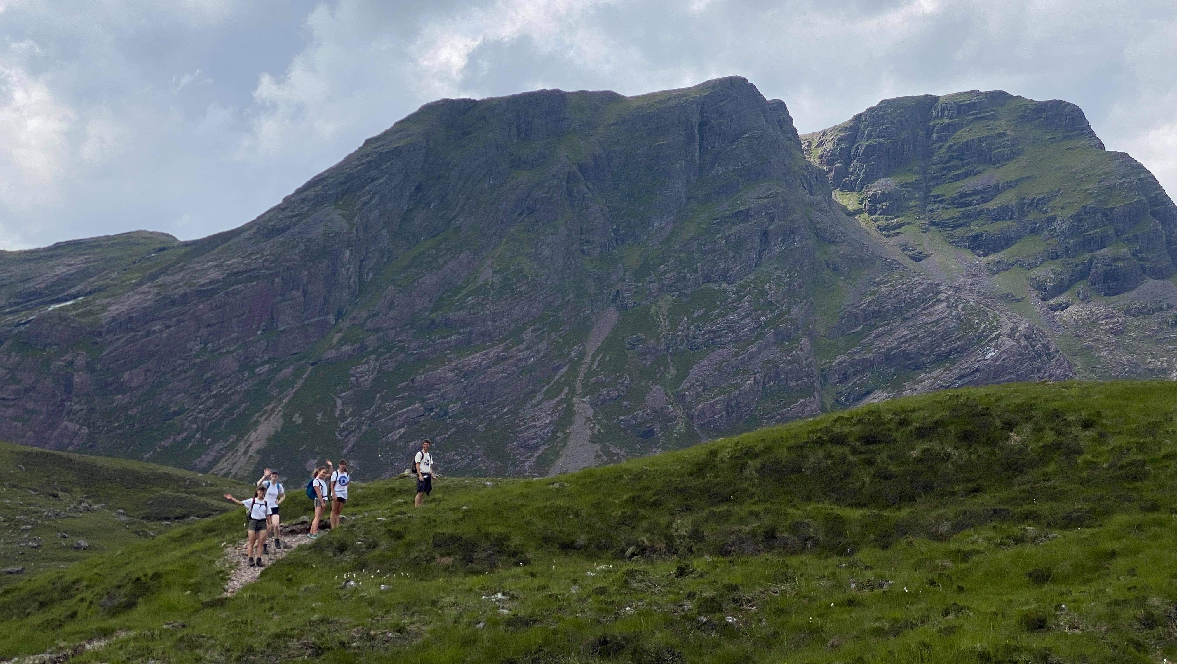 Fundraiser by Sasha Liwicki : Walking Scotland for Refuweegee