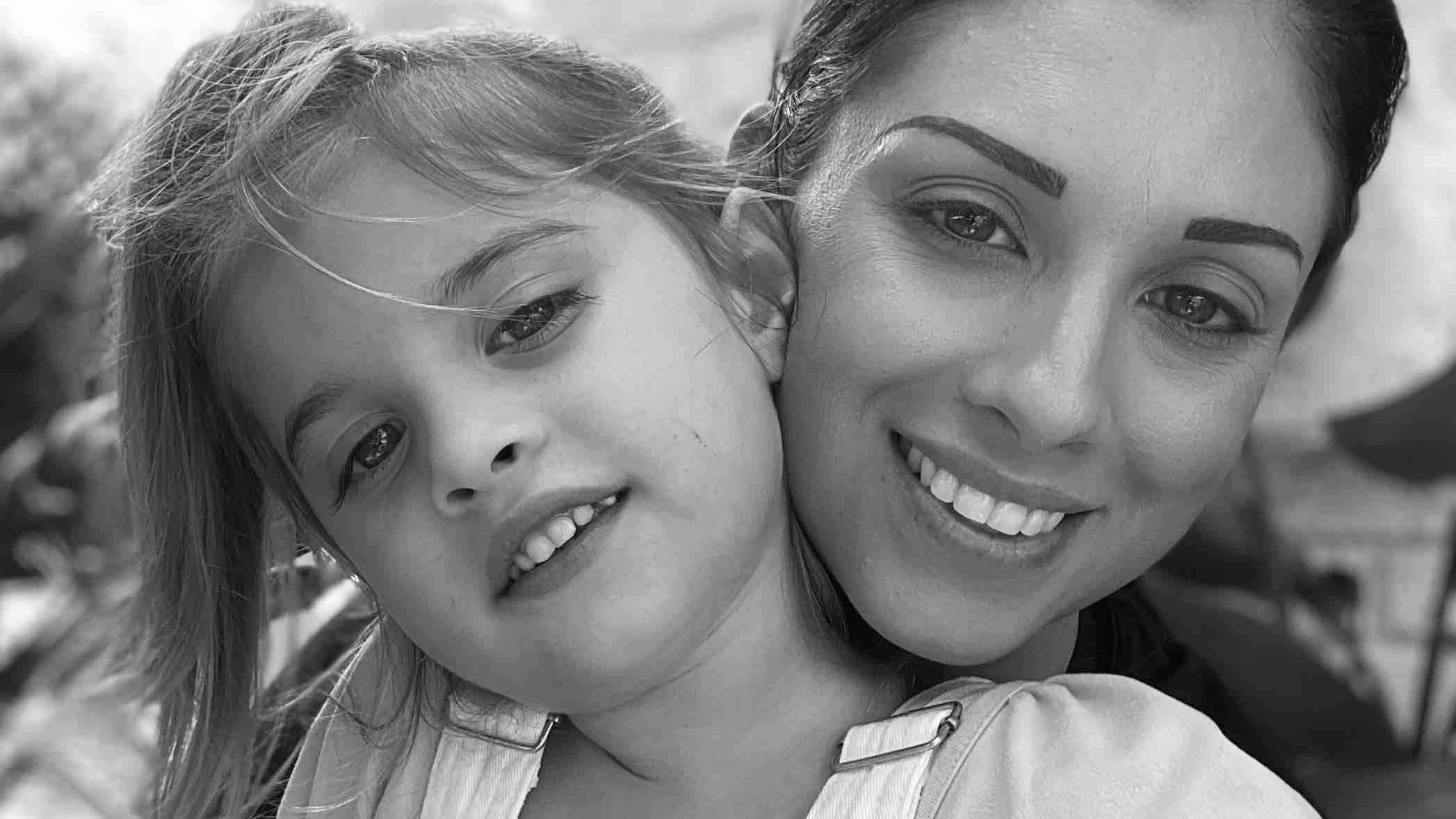 Fundraiser for Rebecca Hood by Jessica Blair : Becca lost everything ...