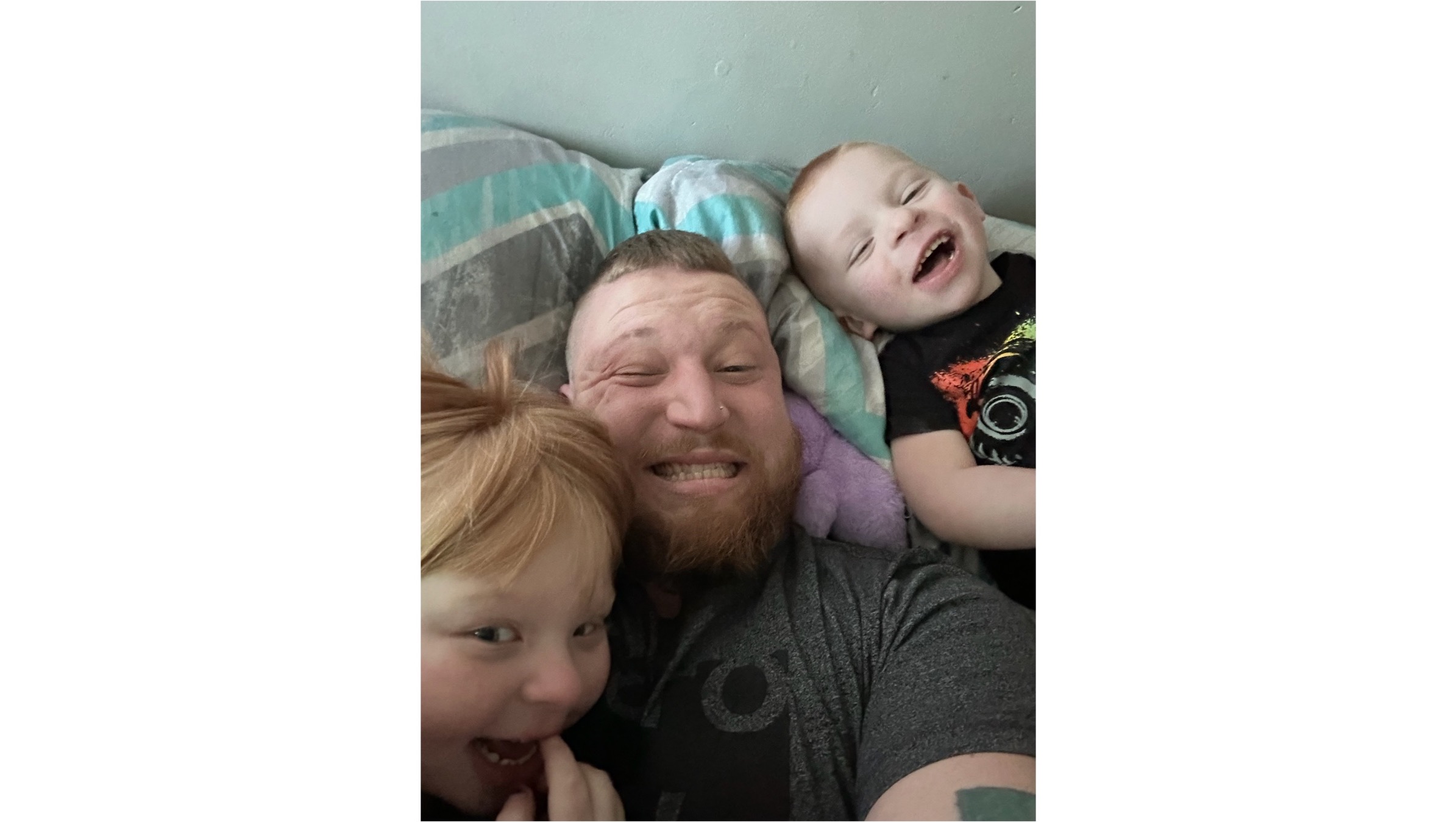 Fundraiser by Hayley Drew : My brothers family & services