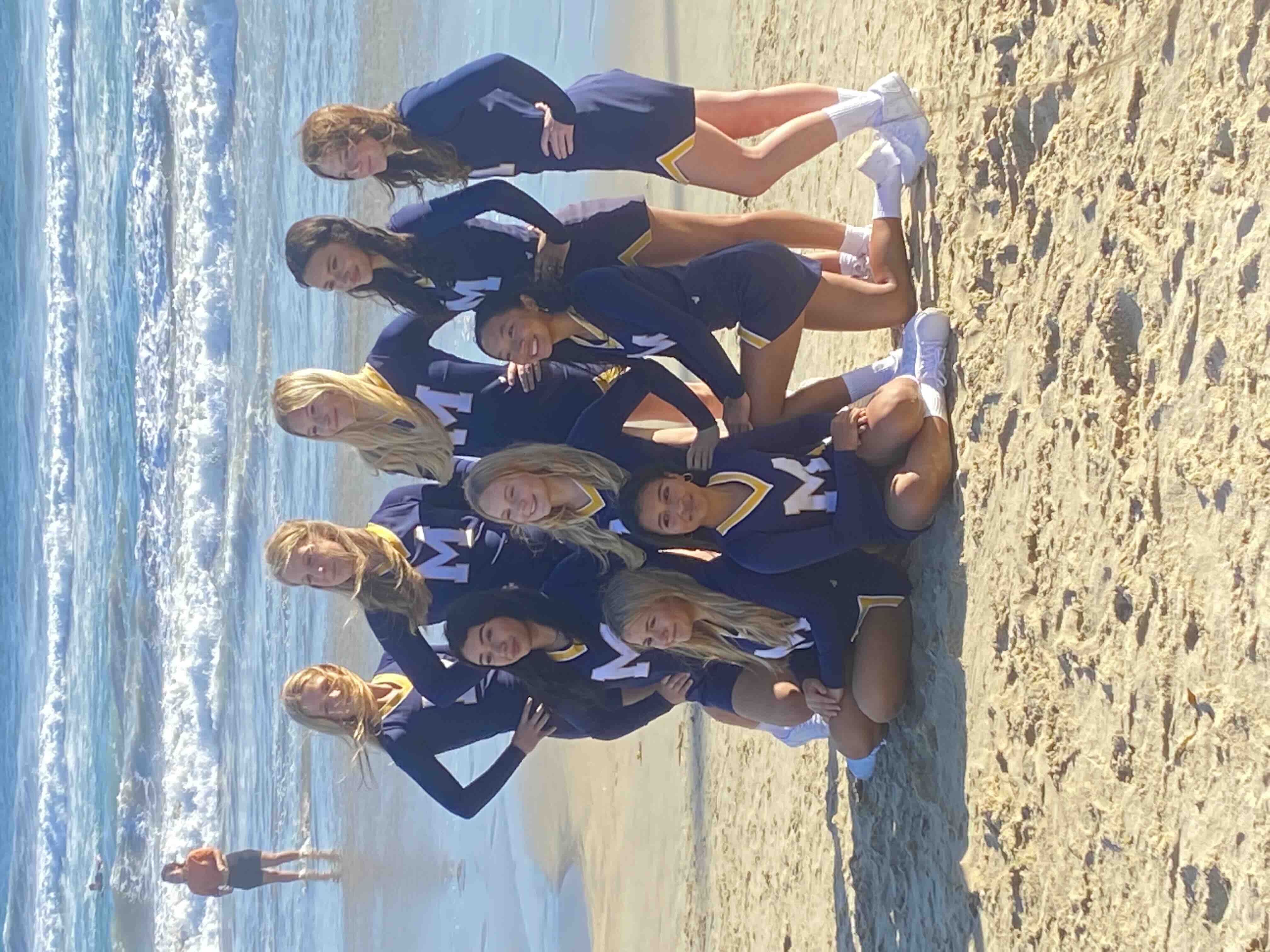 Fundraiser by Eliana Monroy : Eliana’s cheerleading fundraiser!