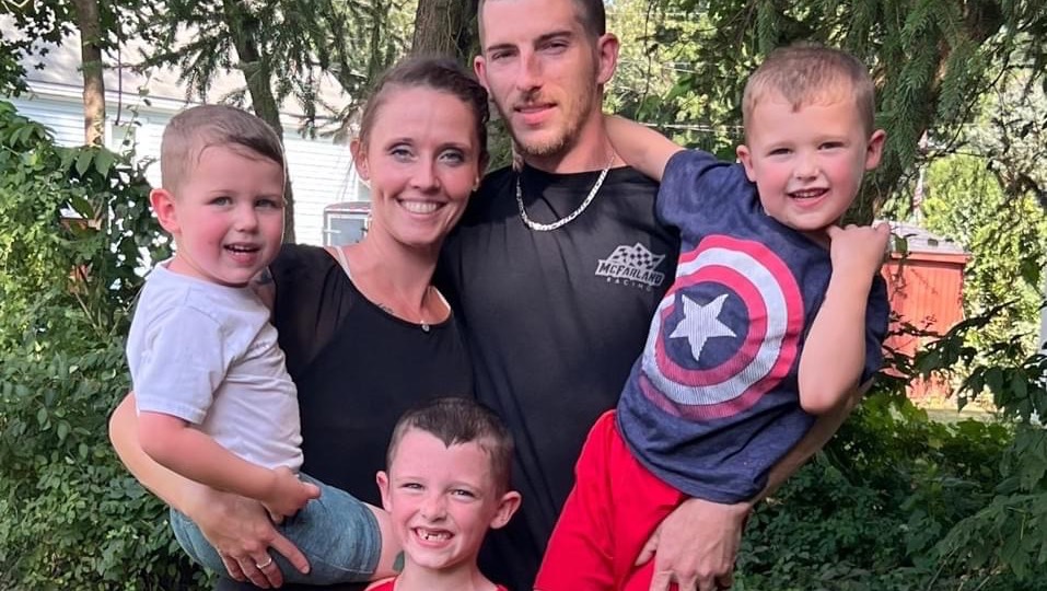 Fundraiser for Amanda Raney by Brianna Fuller : Help Amanda Fight Leukemia!