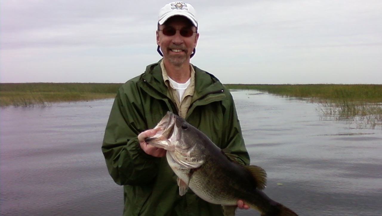 Fundraiser for Denise Eberhart by Kaelin Ward : A Bench for Ken Eberhart