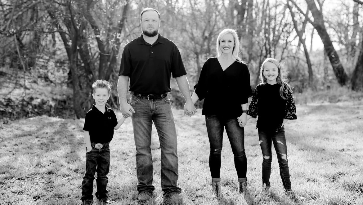 Fundraiser for Chelsi Dotson by Kris Martens : To: Dotson Fam, AOT from Kappa Delta & Friends