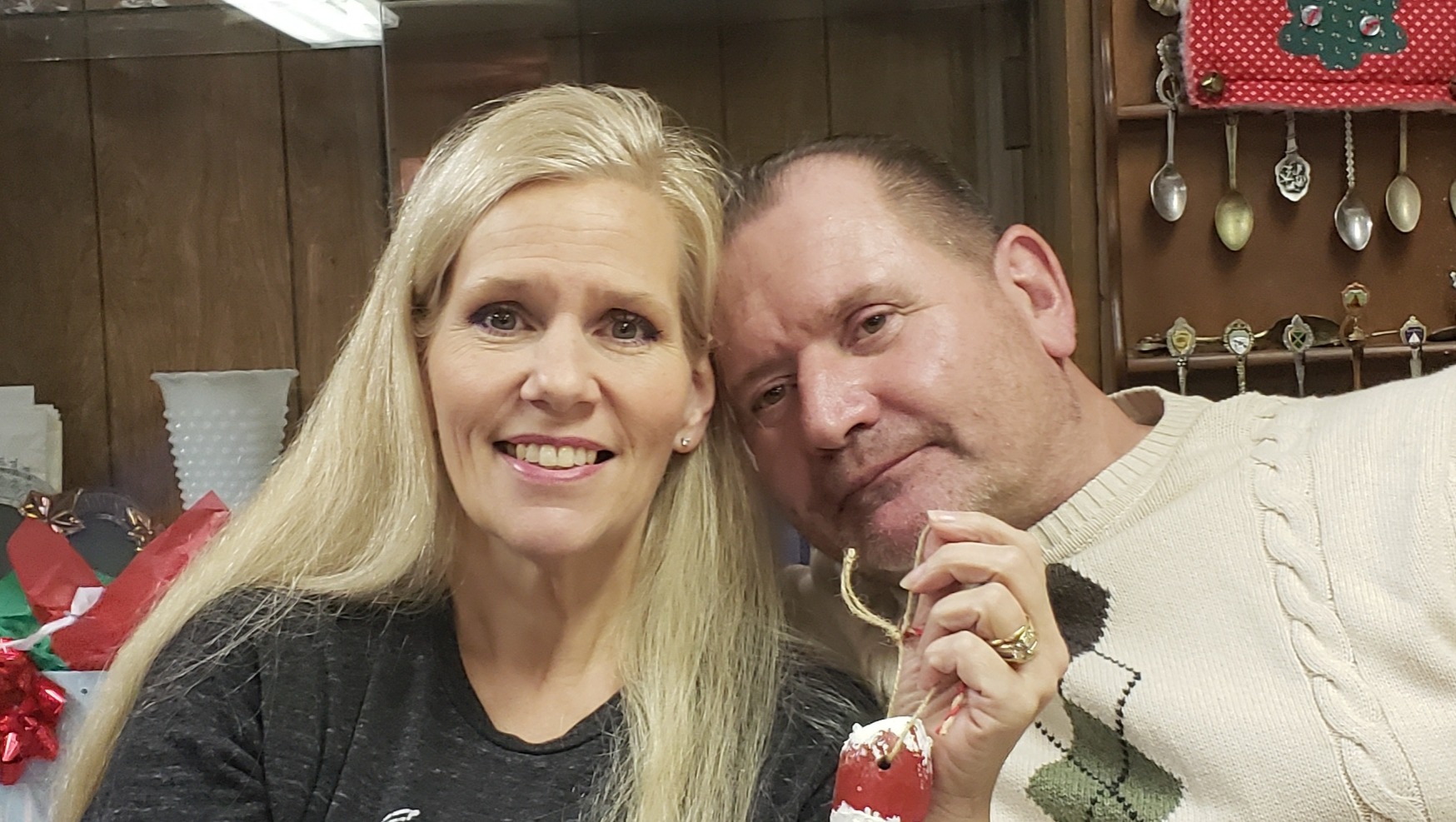 Fundraiser by John Hendon : The family of Wendy Hendon