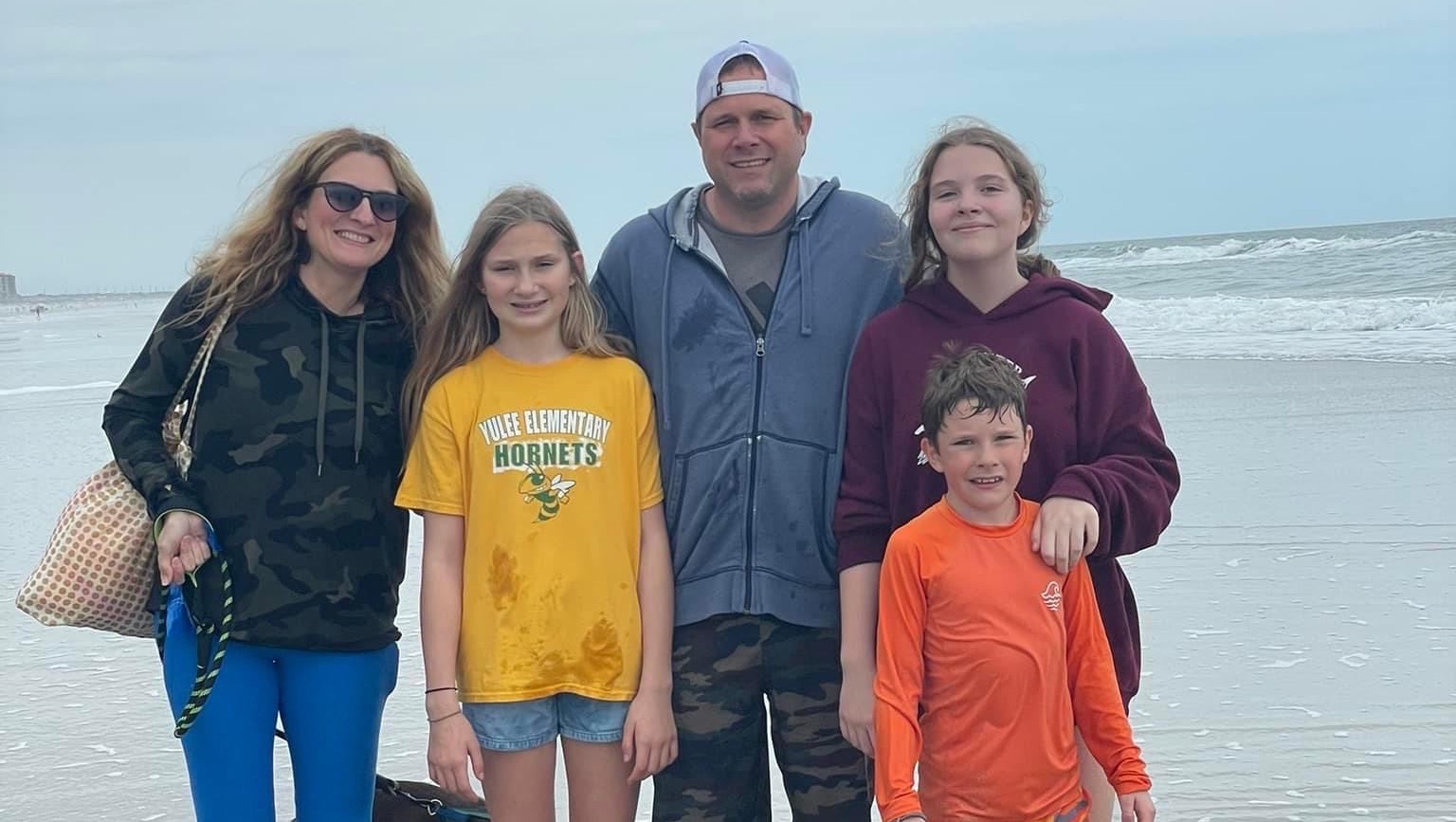 Fundraiser for Heidi Elliott by Kelly Ubl : For Heidi and the kids.