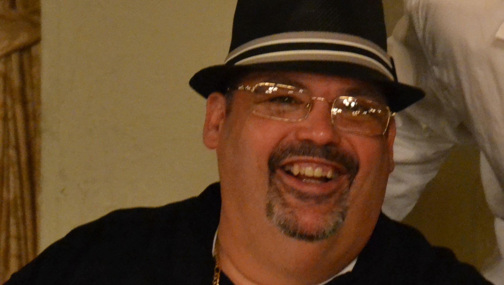 Fundraiser by James Gonte : Help us give our cousin Rob a proper burial