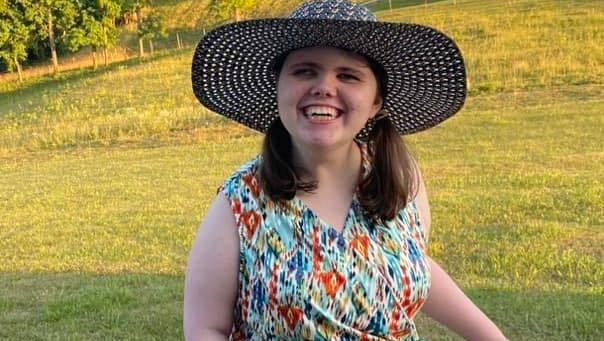 Fundraiser for Crystal Glass by PAM HURST : Please help Hannah