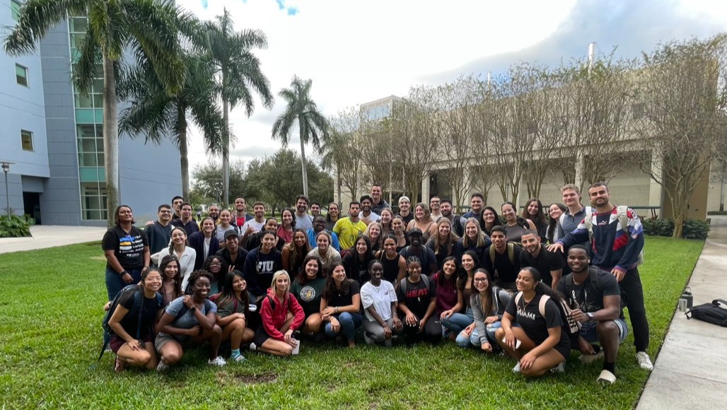 Fundraiser for Abigail Tong by Kaitlyn Mitchell : FIU DPT Class of 2025 ...