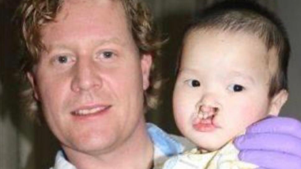 Fundraiser by Stichting Help2Smile : Help een kind met schisis in Vietnam!