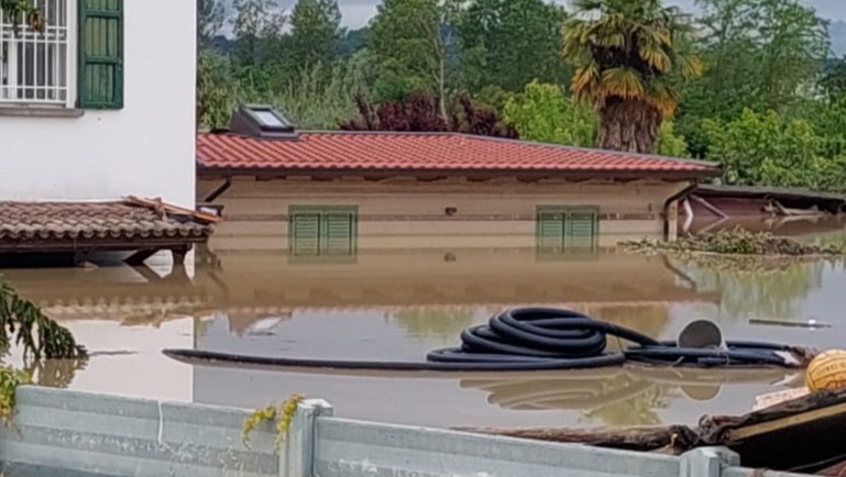 Fundraiser by Lorenzo Beltrame : aiutiamo Anna e Giuseppe a tornare a casa